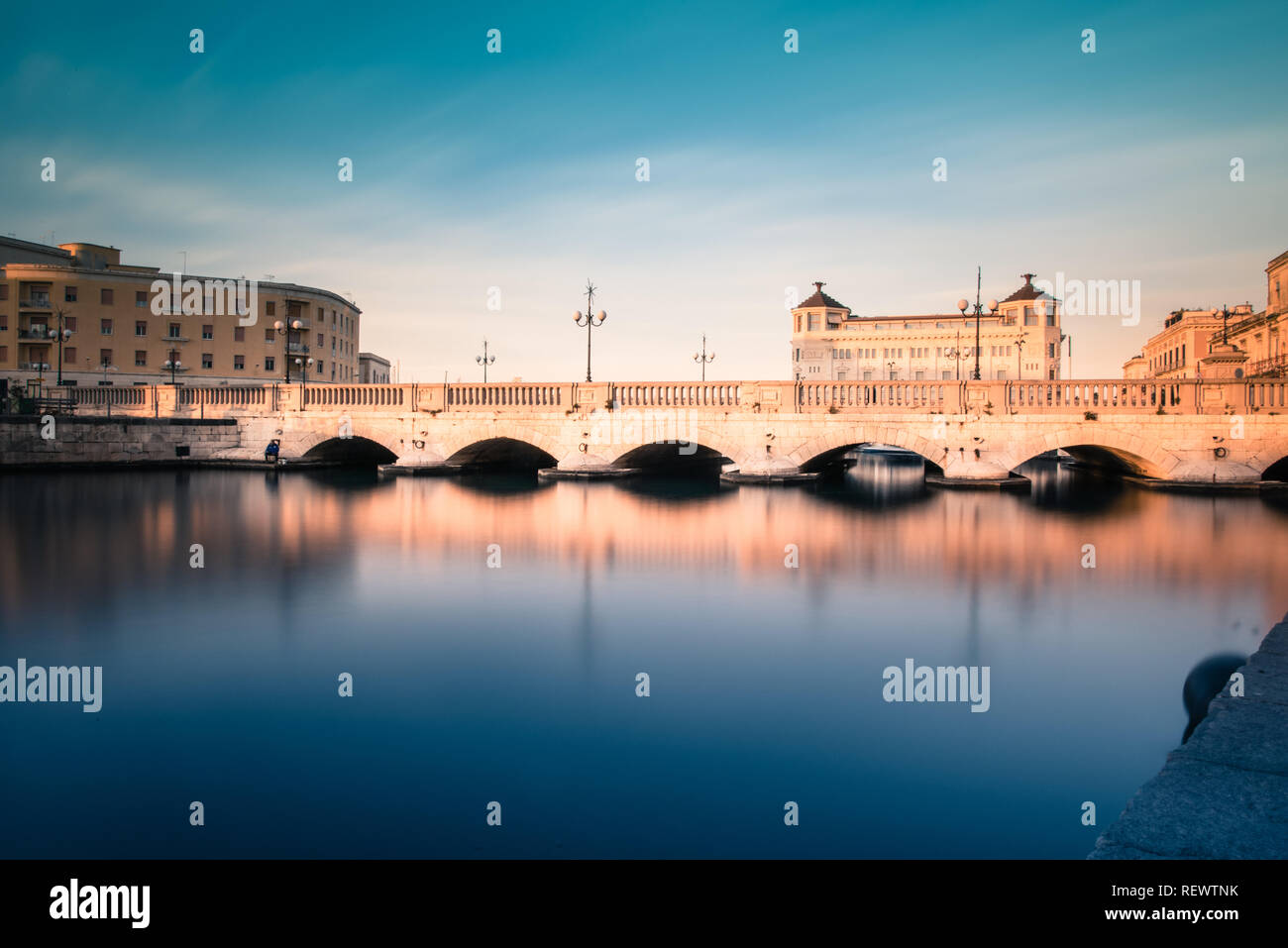 Sicilian strait hi-res stock photography and images - Alamy