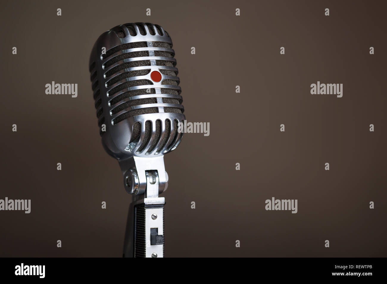 Vintage recording studio equipment hi-res stock photography and images ...