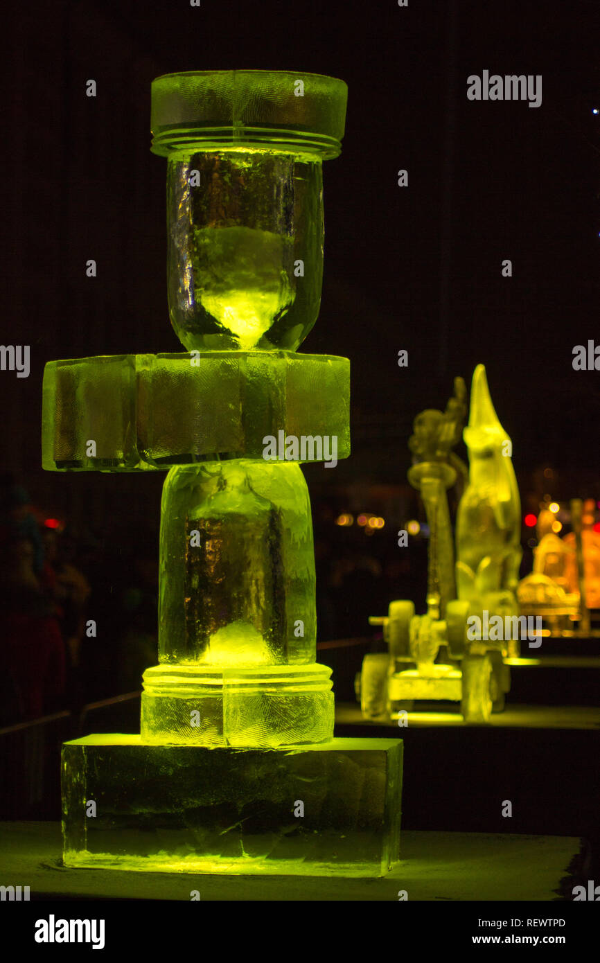Lighted sculptures hi-res stock photography and images - Alamy