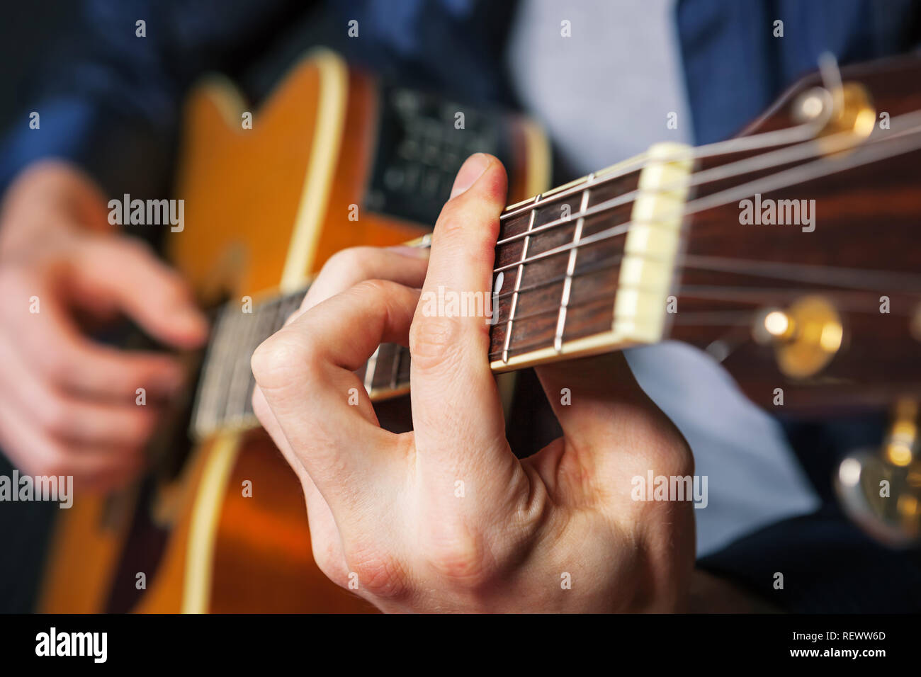 Guitar rehearsal studio hi-res stock photography and images - Alamy