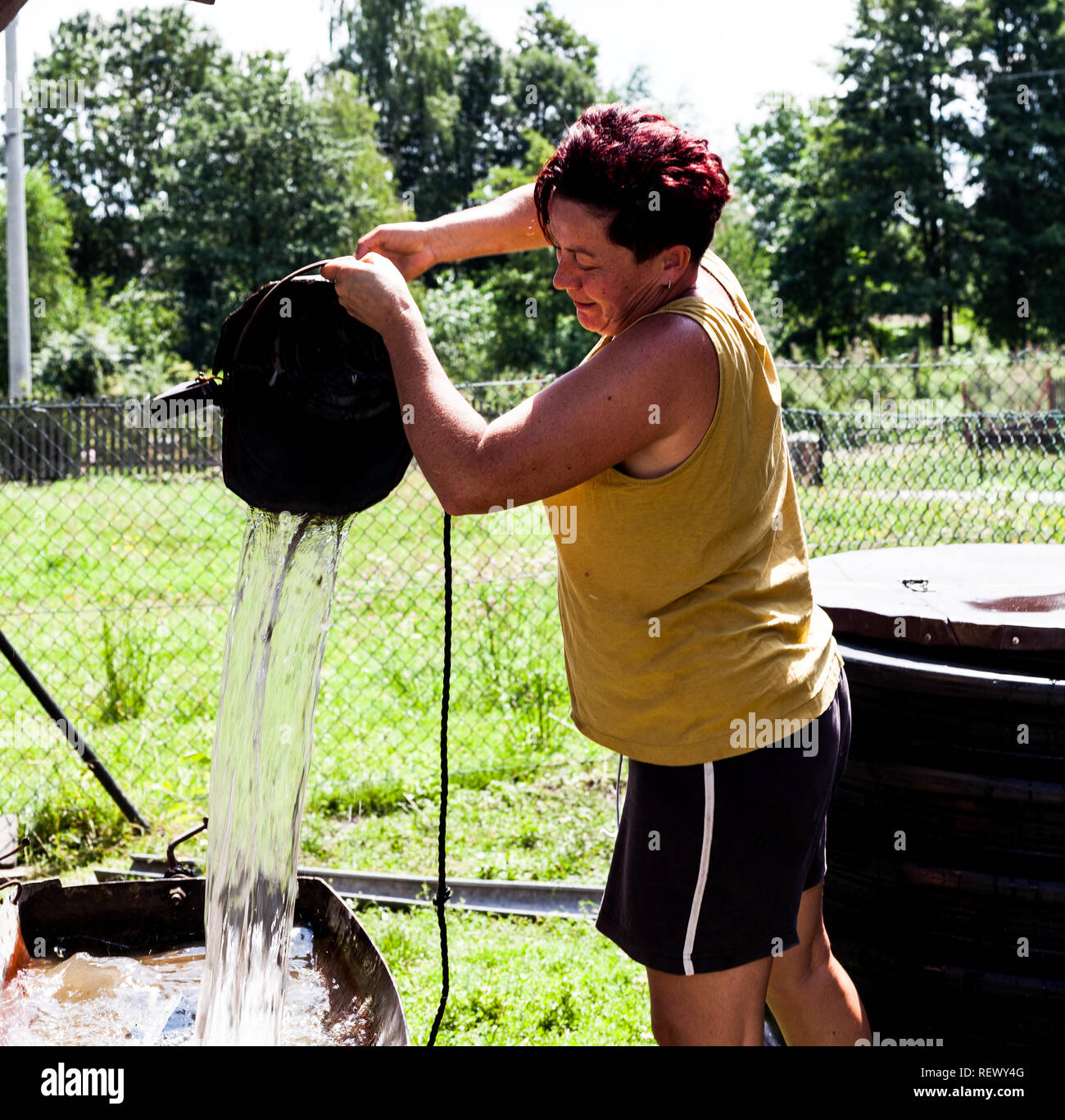 Fetching water garden hi-res stock photography and images - Alamy