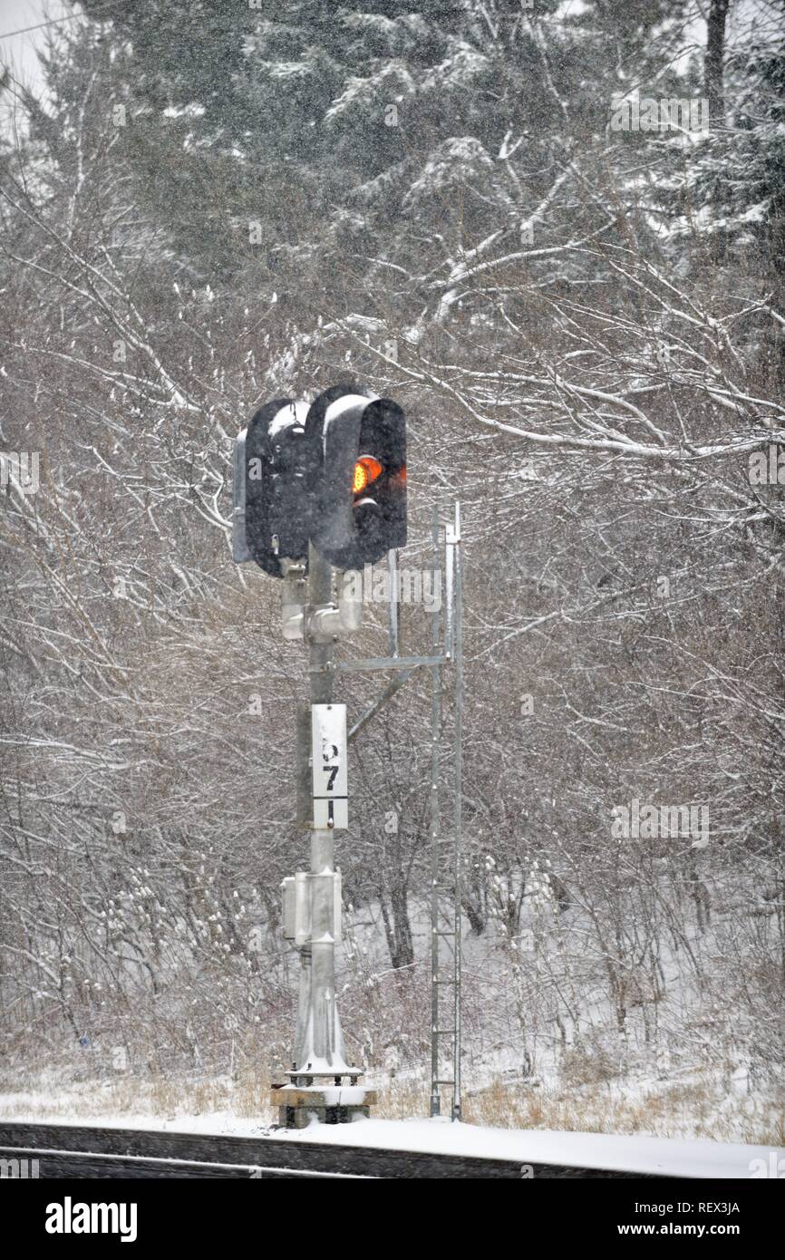 Railroad signal hi-res stock photography and images - Alamy