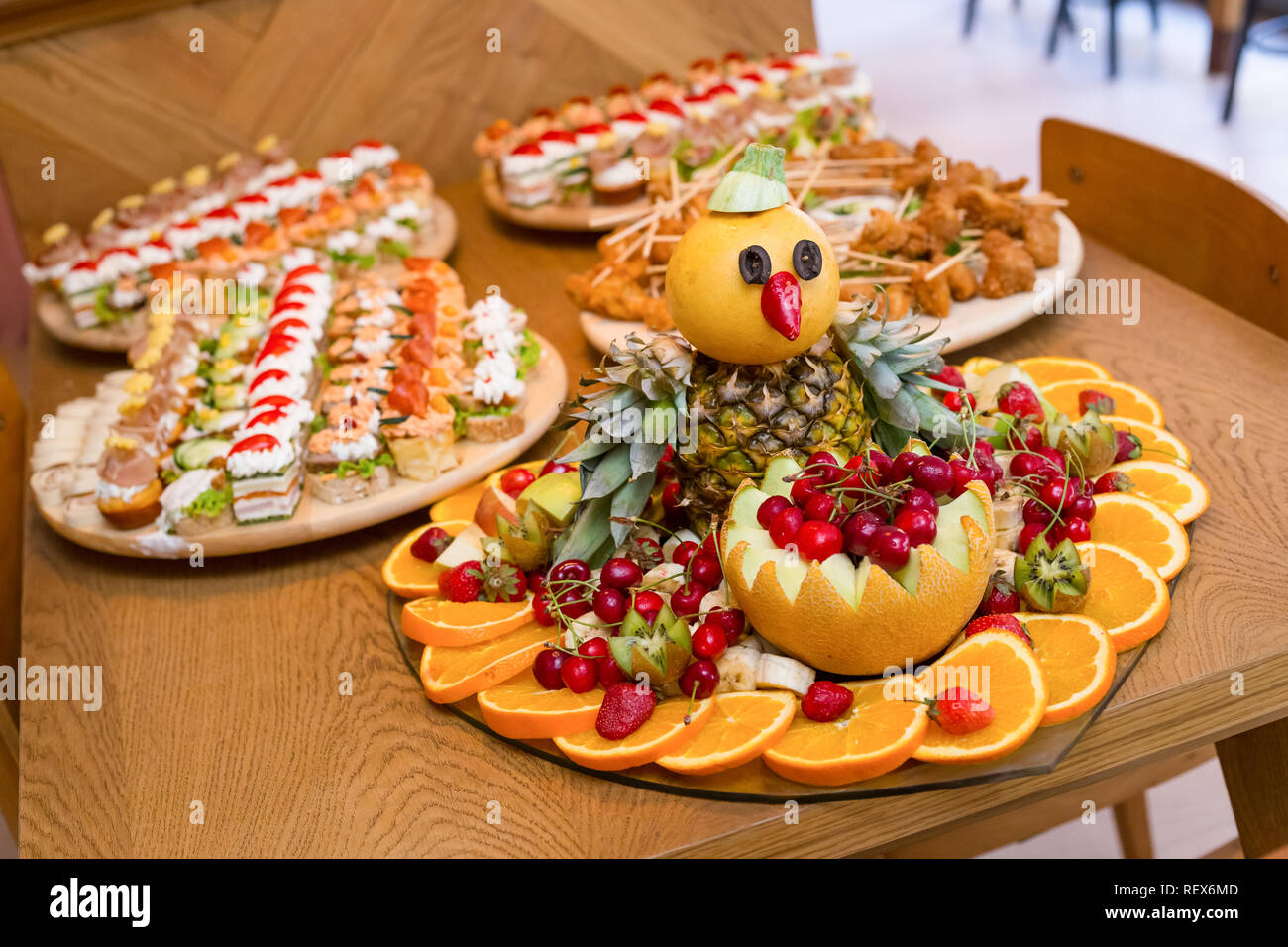 Delicious snacks of food arranged on a plate Stock Photo - Alamy
