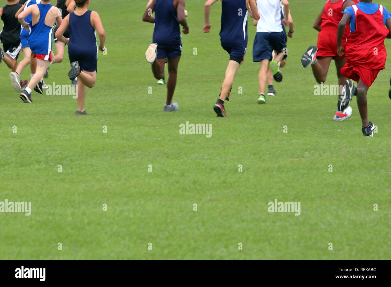 Teen on running track hi-res stock photography and images - Alamy
