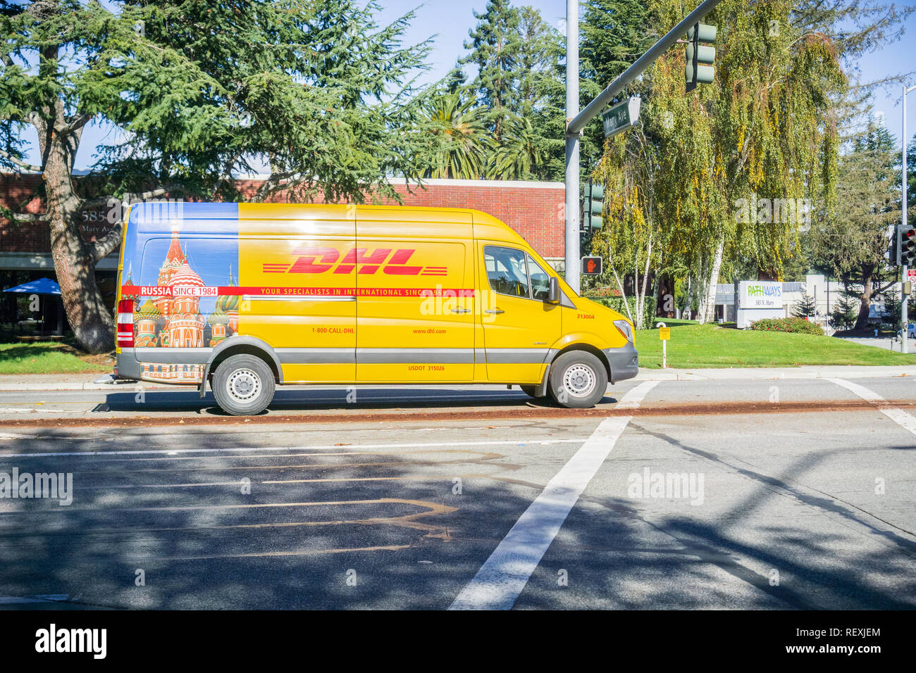 Dhl van hi-res stock photography and images - Alamy