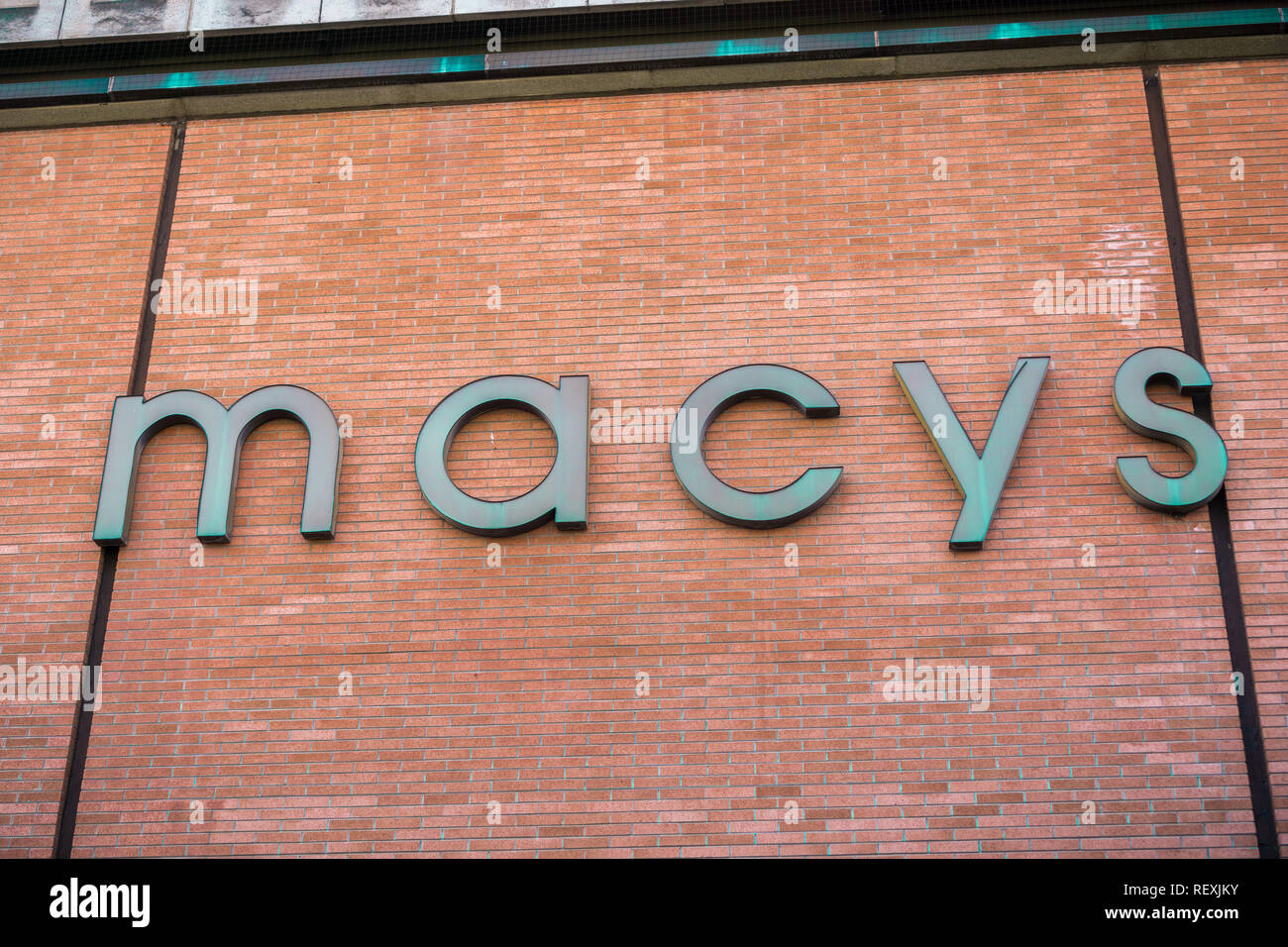 Macys logo hi-res stock photography and images - Alamy