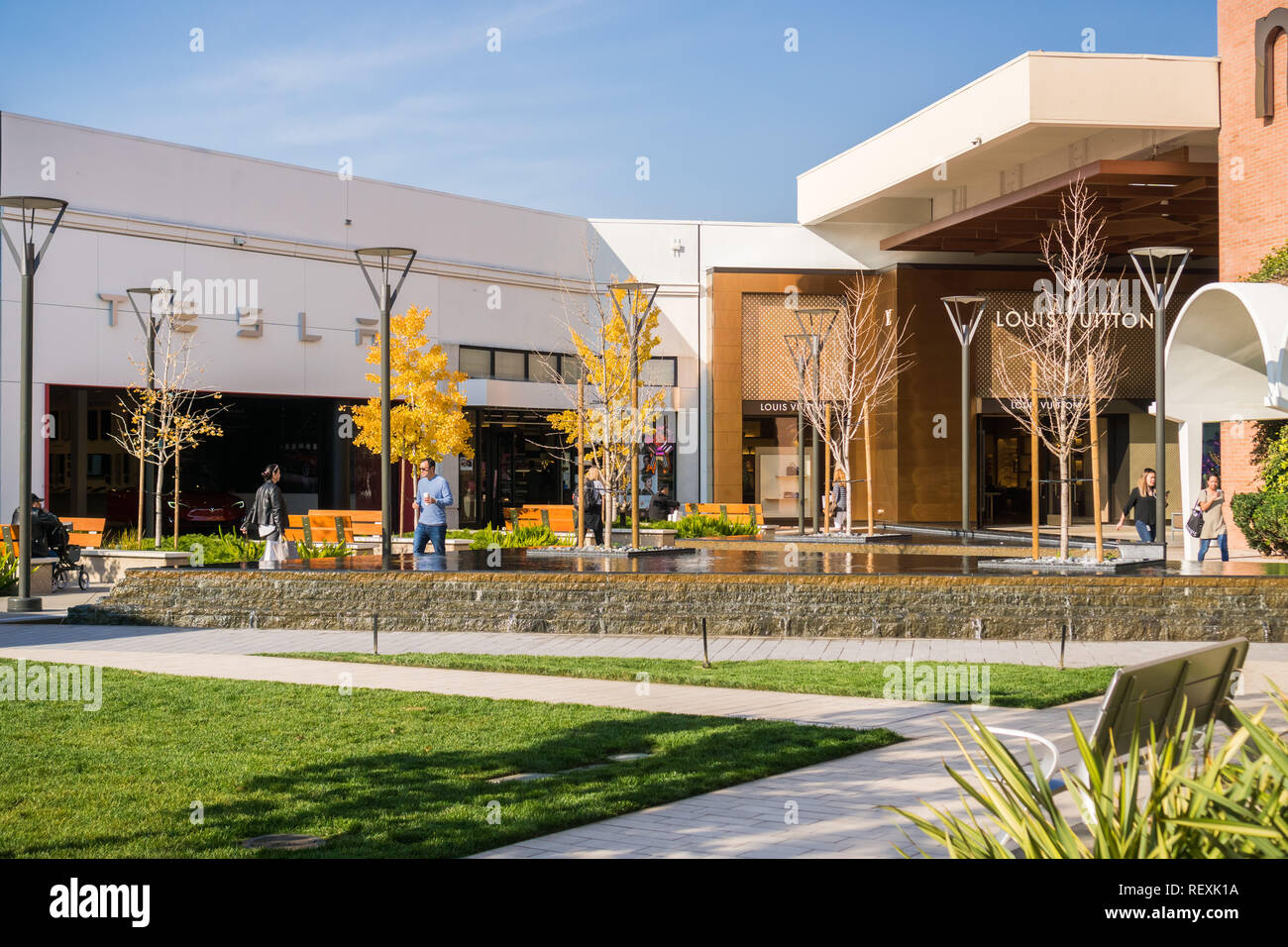 Shopping Center Landscaping