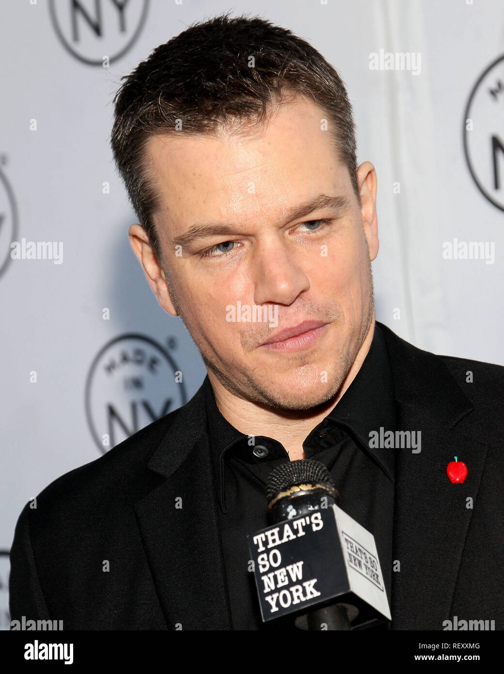 Damon d hi-res stock photography and images - Alamy