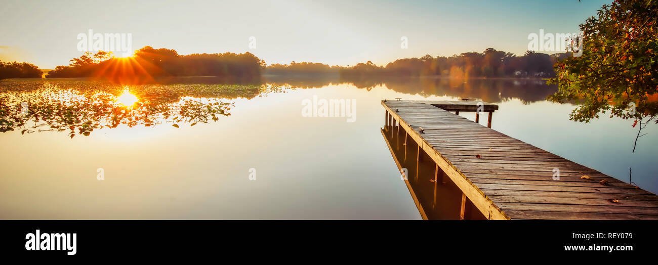 Little virginia lake hi-res stock photography and images - Alamy