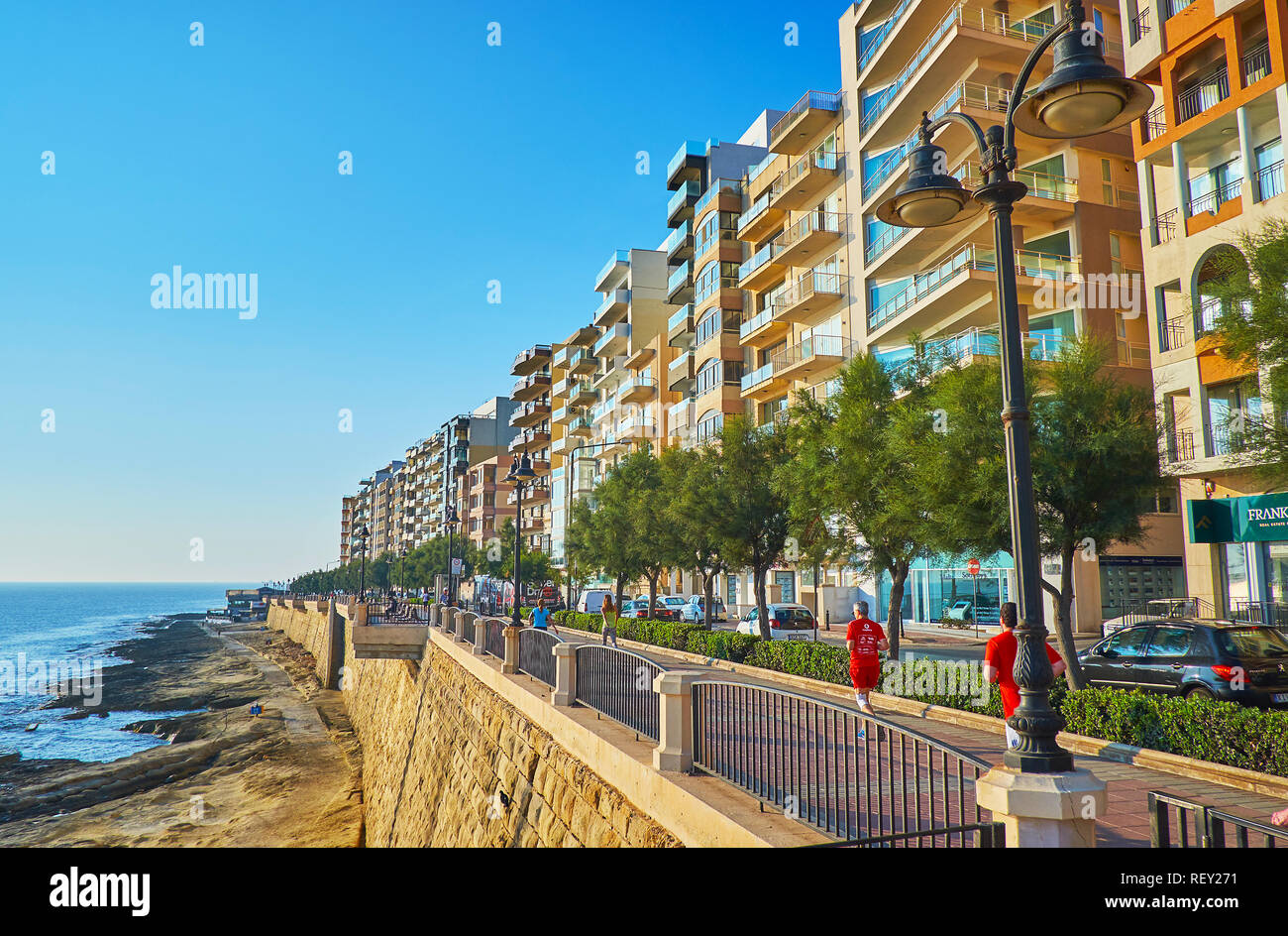 Nice neighborhood on scenic hi-res stock photography and images - Alamy