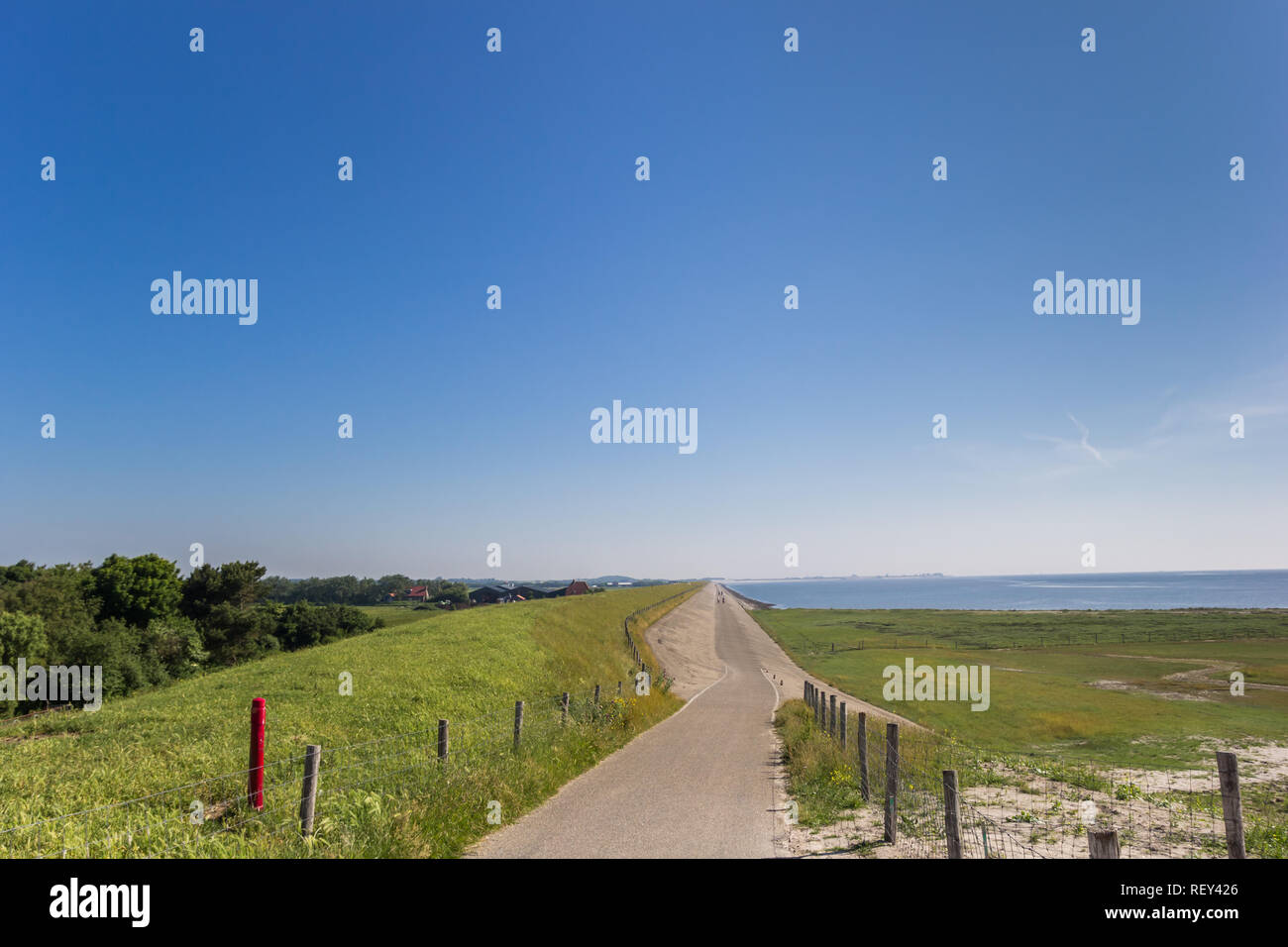 Dike road on the Wadden island of Texel, The Netherlands Stock Photo ...
