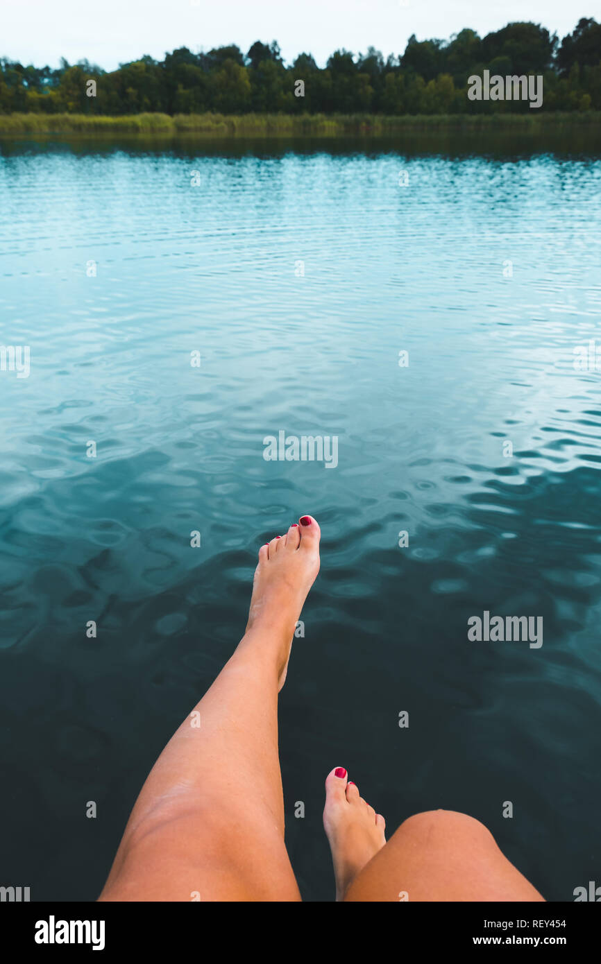 Feet dangling hi-res stock photography and images - Alamy