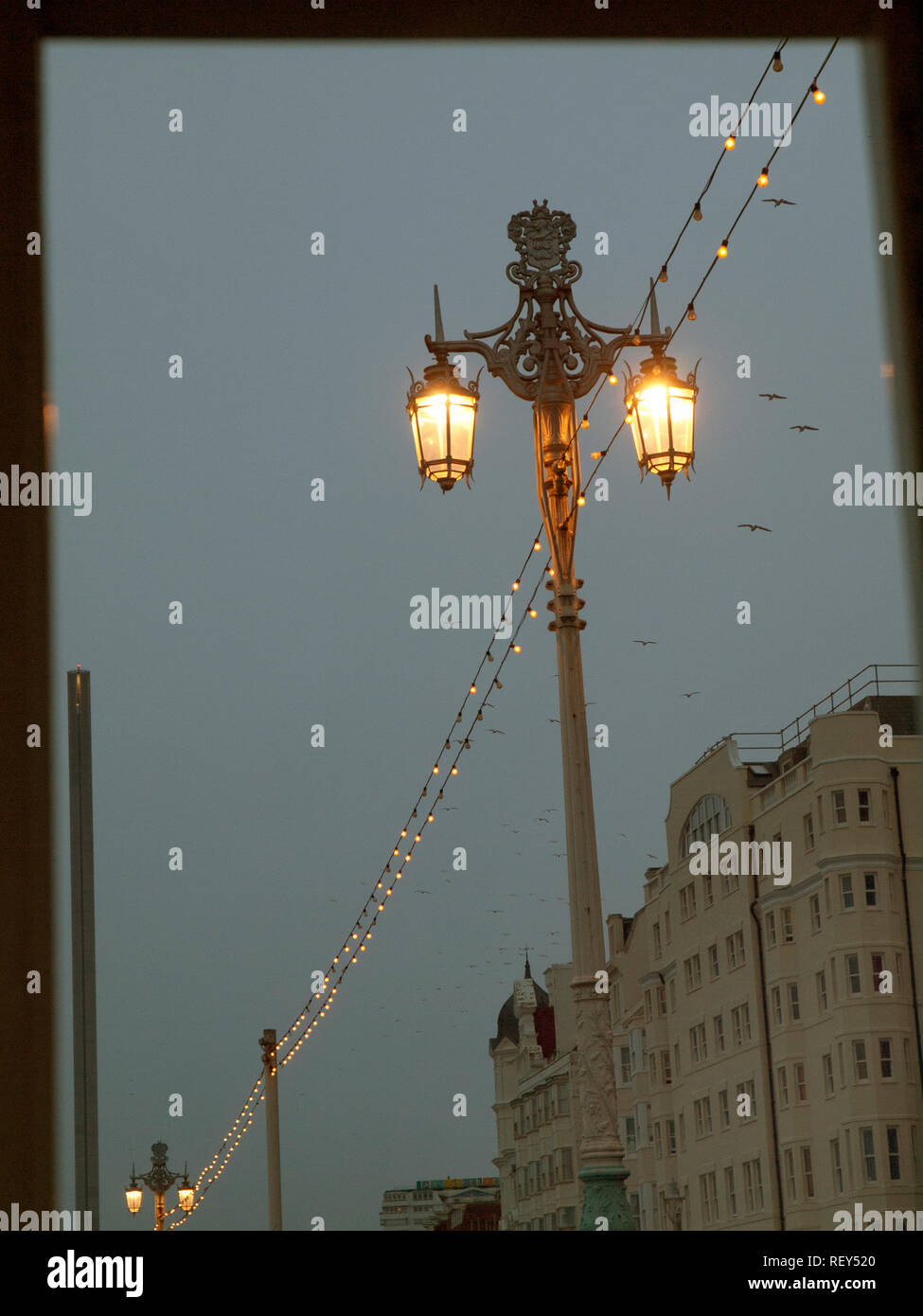 Street lights victorian hi-res stock photography and images - Alamy
