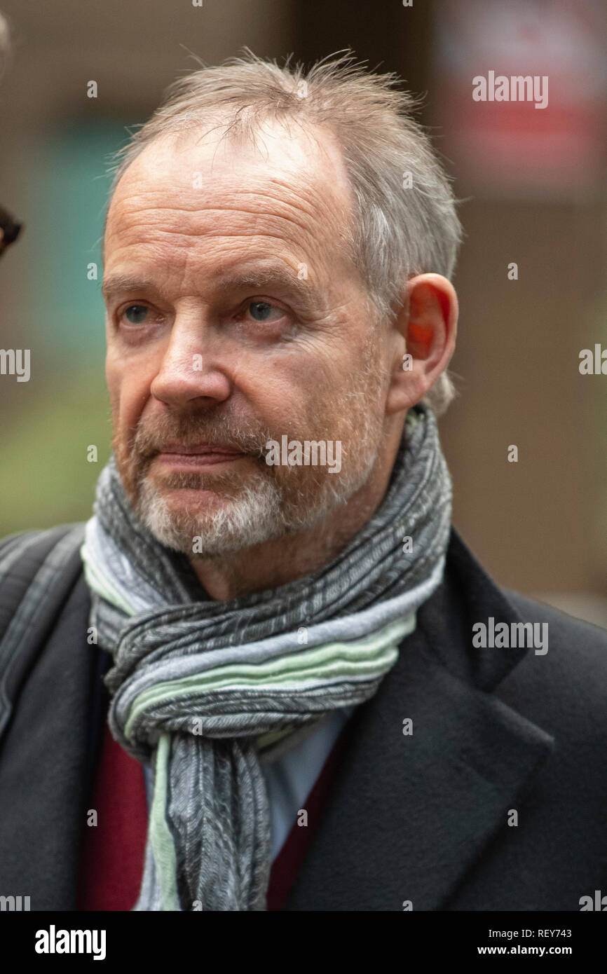 Senior Barclays executive Richard Boath leaves Southwark Crown Court ...