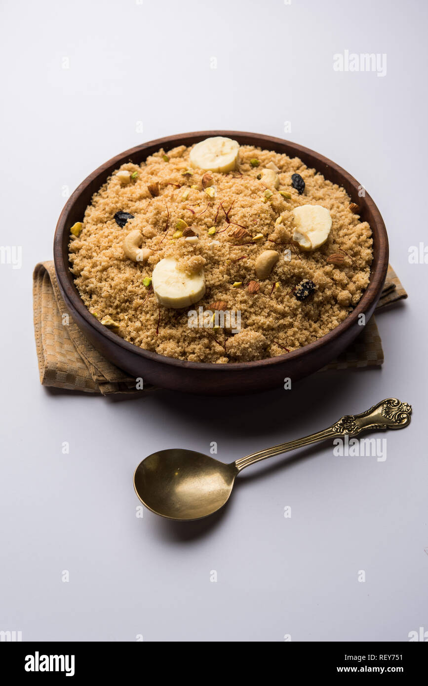 Homemade suji halva hi-res stock photography and images - Alamy