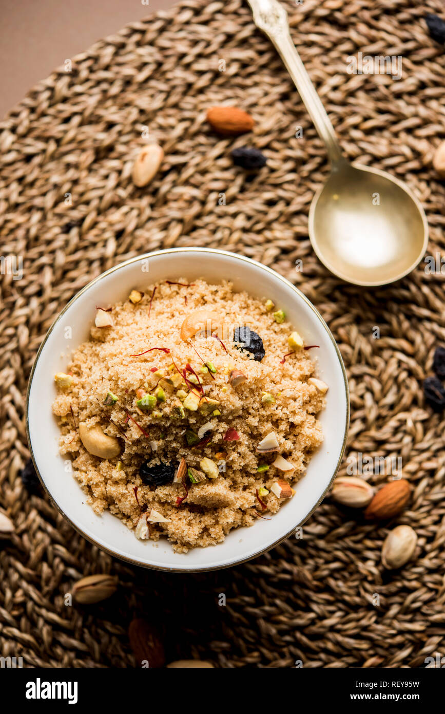 Homemade suji halva hi-res stock photography and images - Alamy