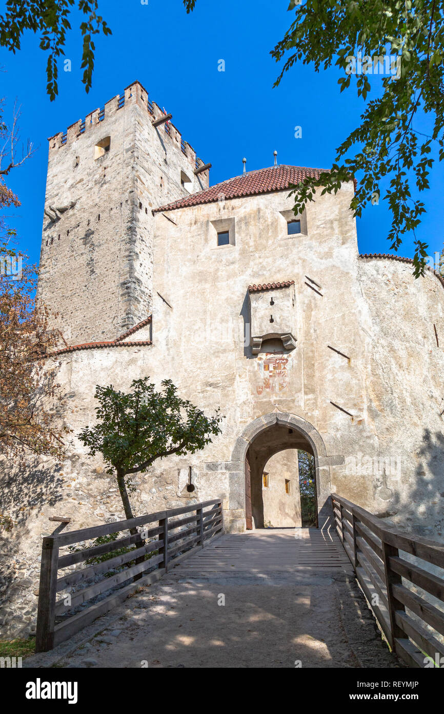 Brunico bruneck hi-res stock photography and images - Alamy
