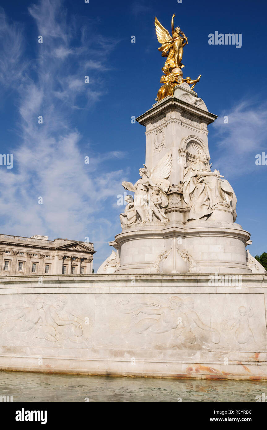 Queen Victoria Memorial London, England, Großbritannien, Europa Stock ...