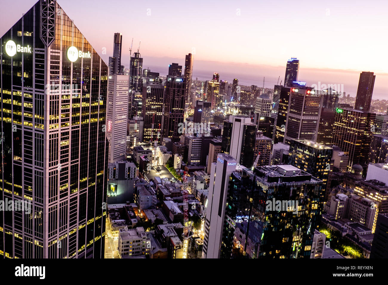 Birds eye view tower bridge hi-res stock photography and images - Alamy