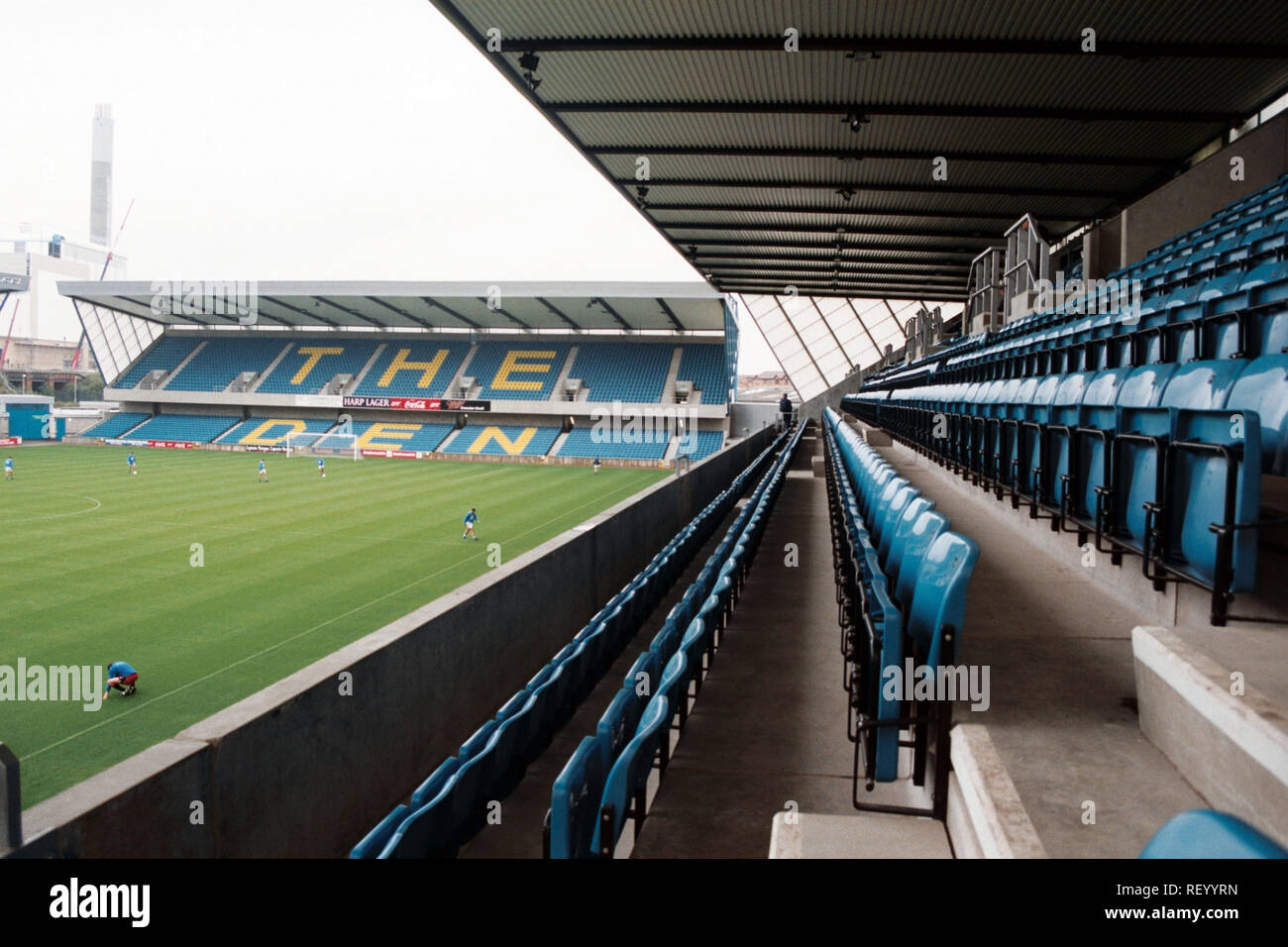 Millwall Football Ground Stock Photos & Millwall Football Ground Stock ...