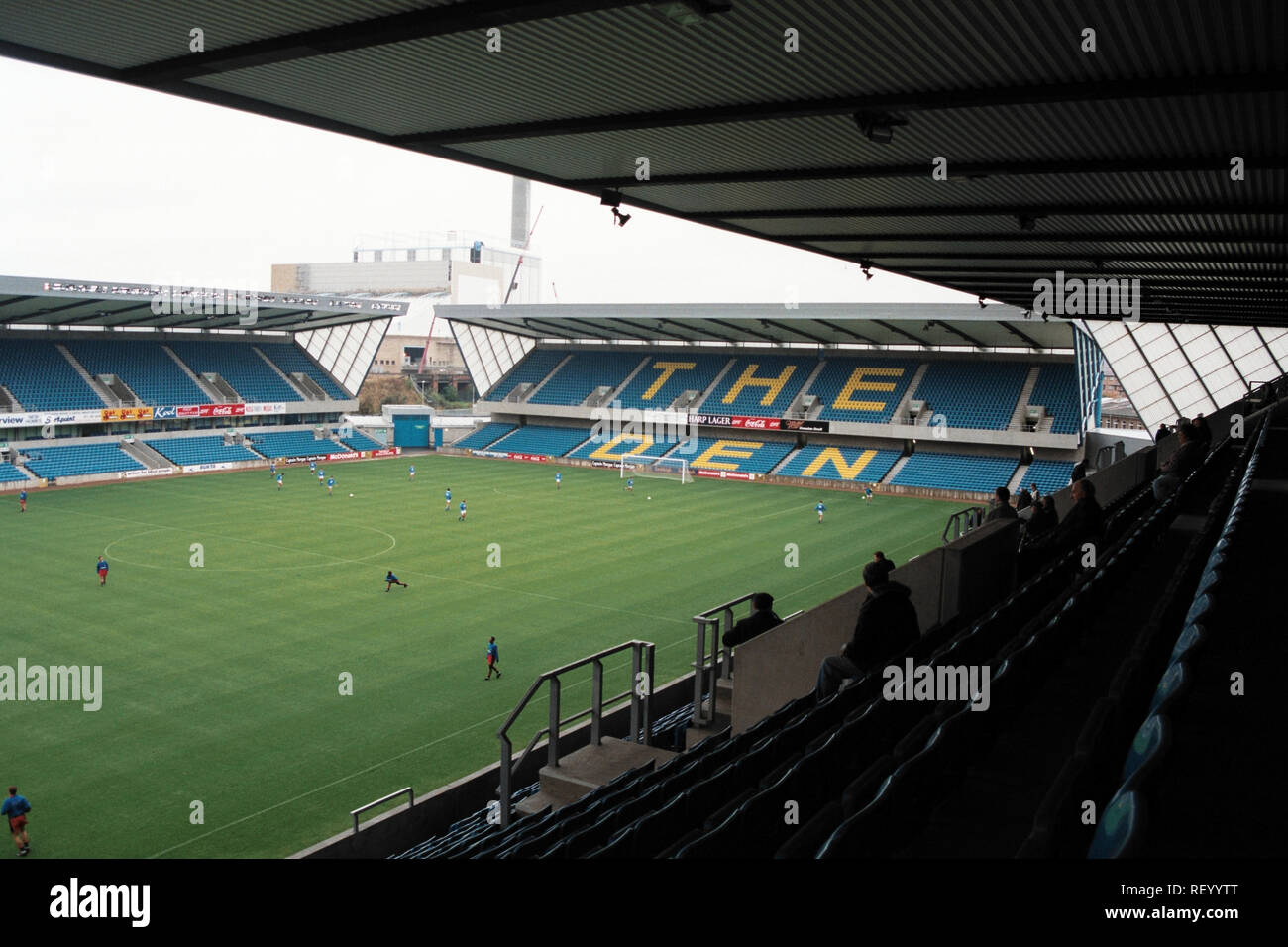 Millwall Football Ground Stock Photos & Millwall Football Ground Stock ...