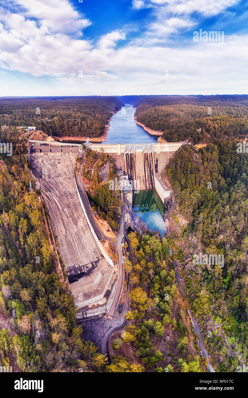 Massive concrete Warragamba dam on Warragamba river near Blue Mountains ...