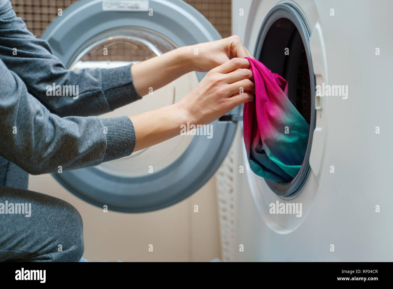 Washing mashie hi-res stock photography and images - Alamy