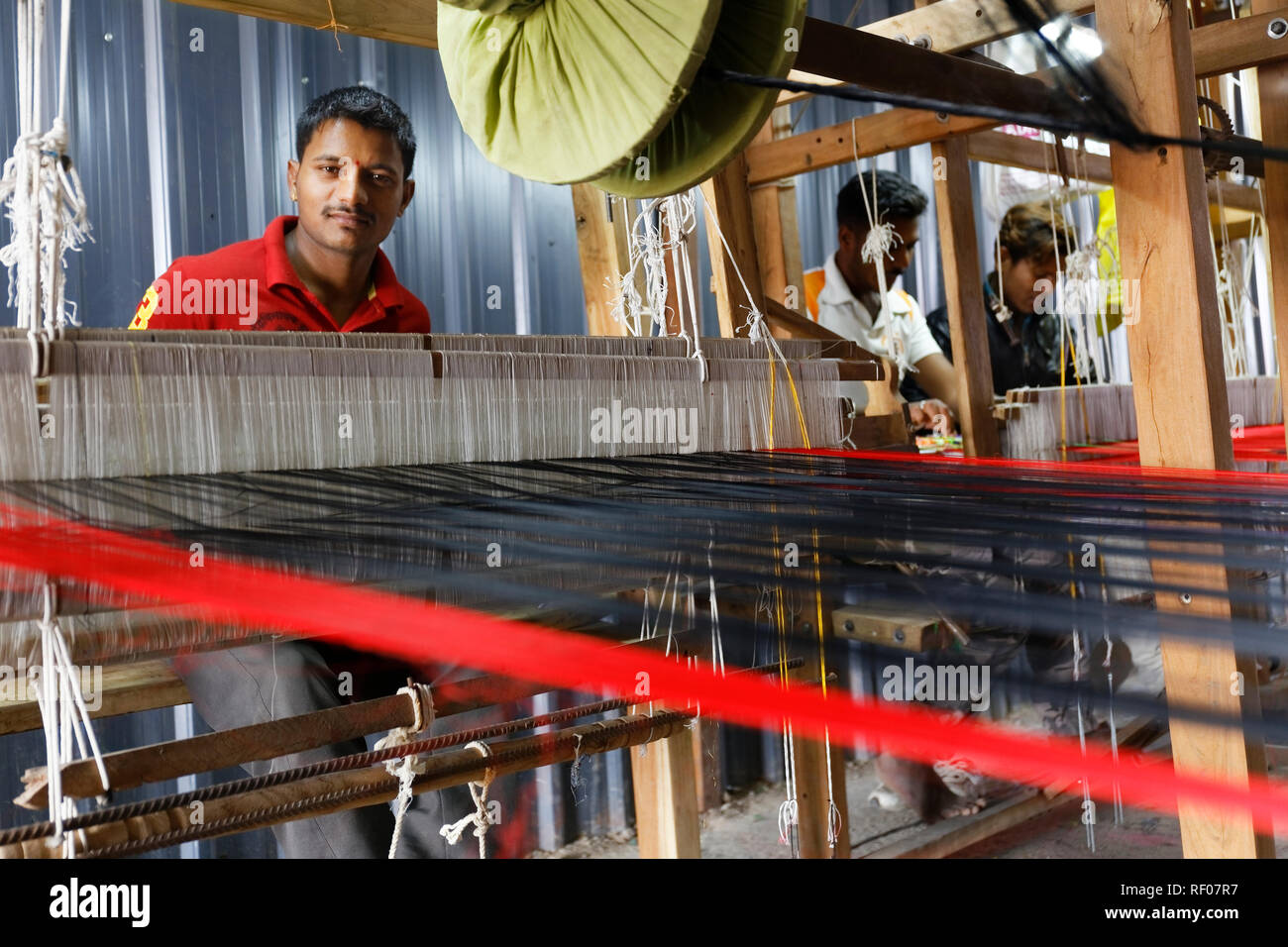 Paithani pattern hi-res stock photography and images - Alamy