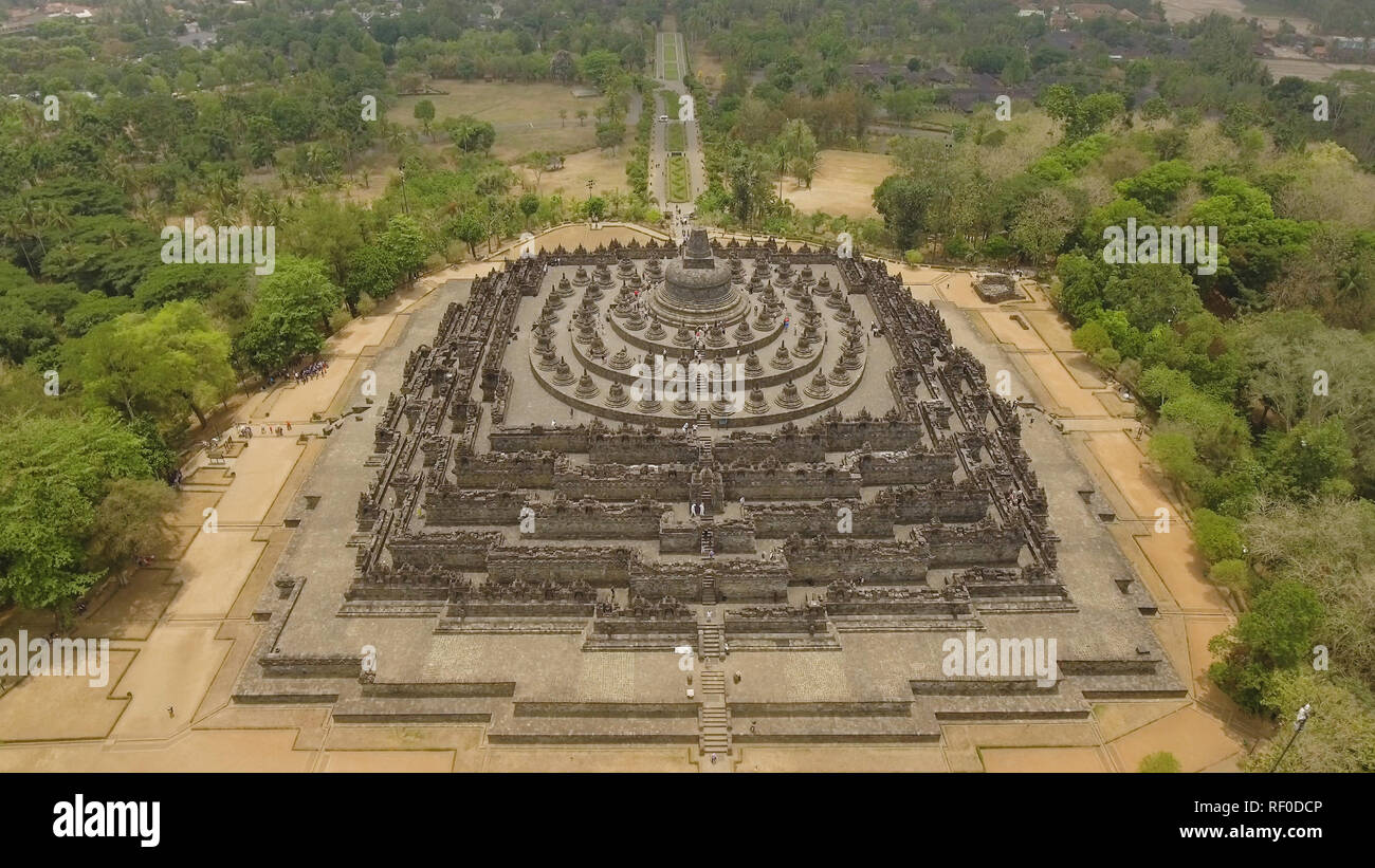 aerial view buddist temple Borobudur complex in Yogjakarta Java ...