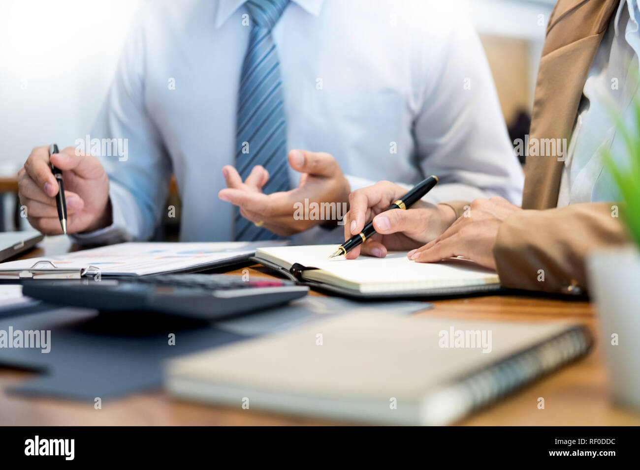 Teamwork Startup Project Planning making great discussion team Meeting ...