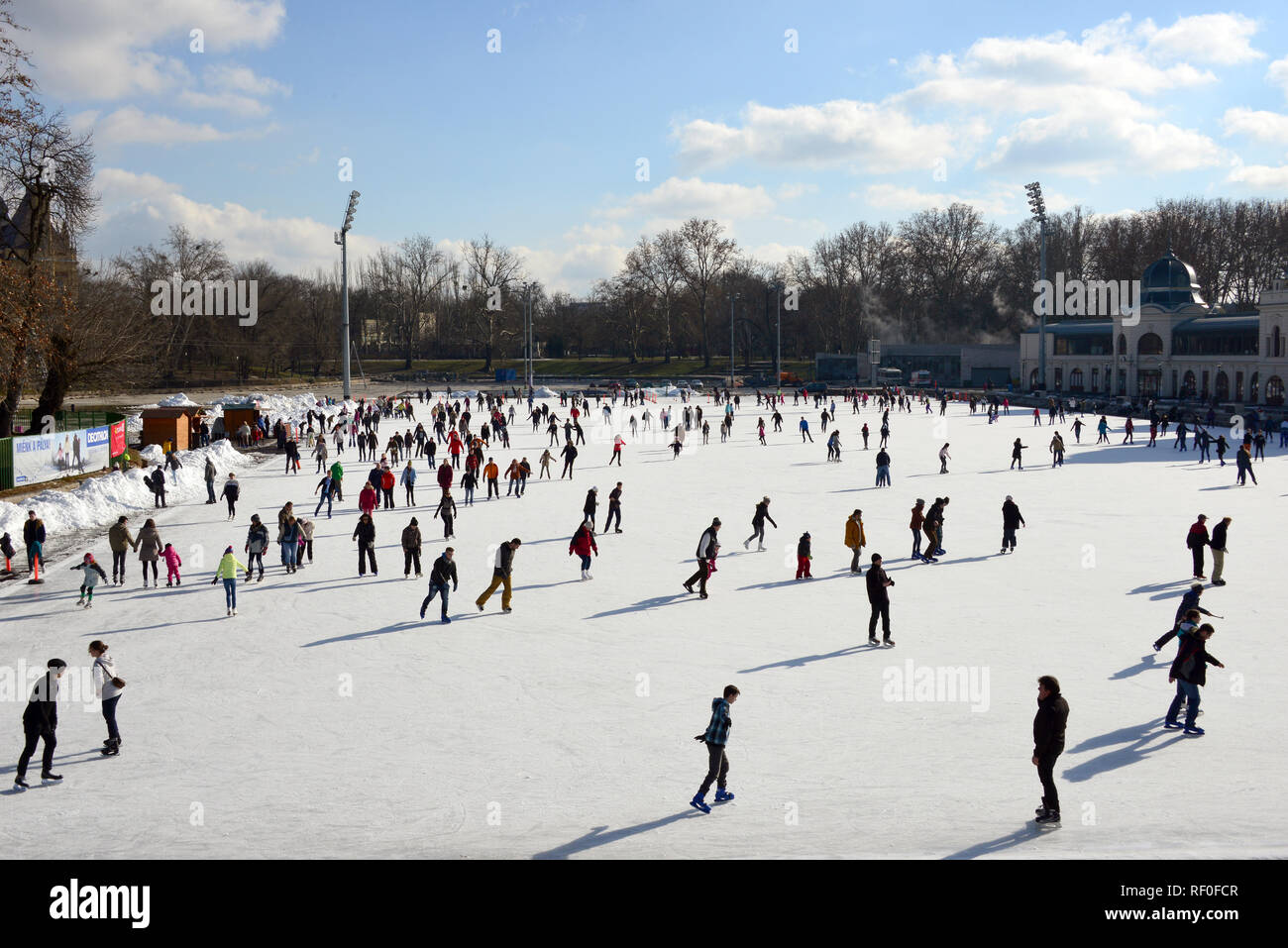 Ice rink in City Park, Budapest, Hungary. Jégpálya a Városligetben ...