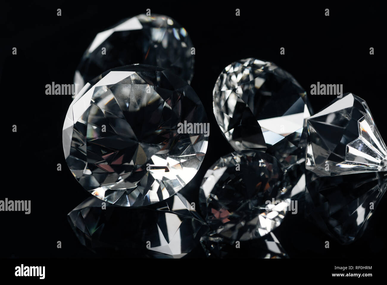 Shiny diamonds hi-res stock photography and images - Alamy