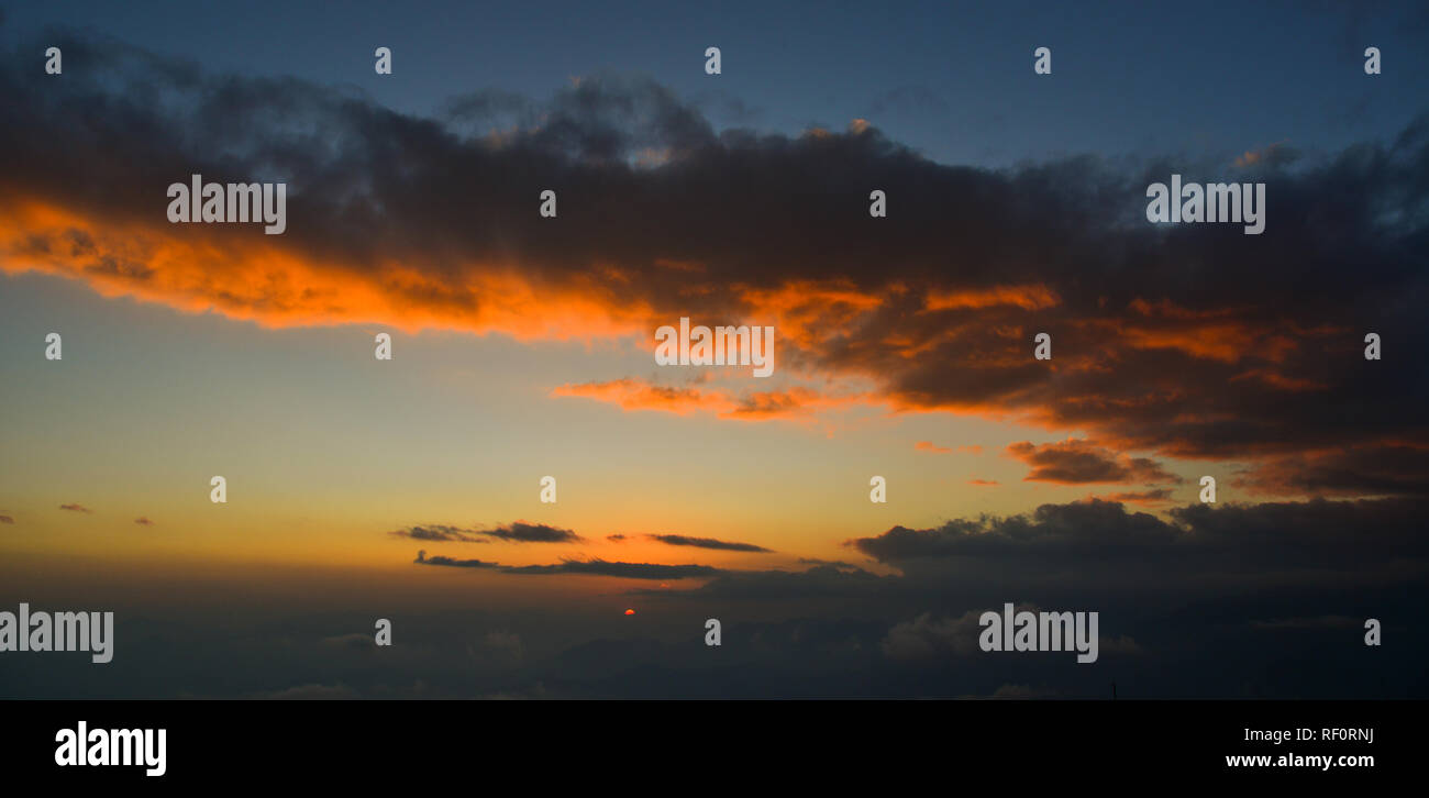 Dramatic sunset cloudy sky with picturesque clouds. Nature background ...