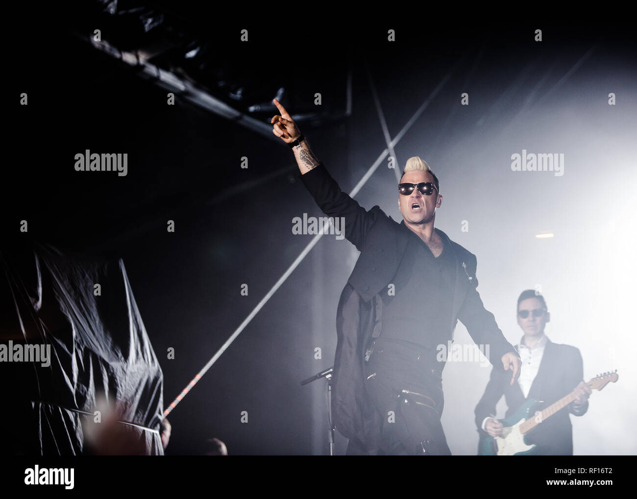 Robert williams composer hi-res stock photography and images - Alamy