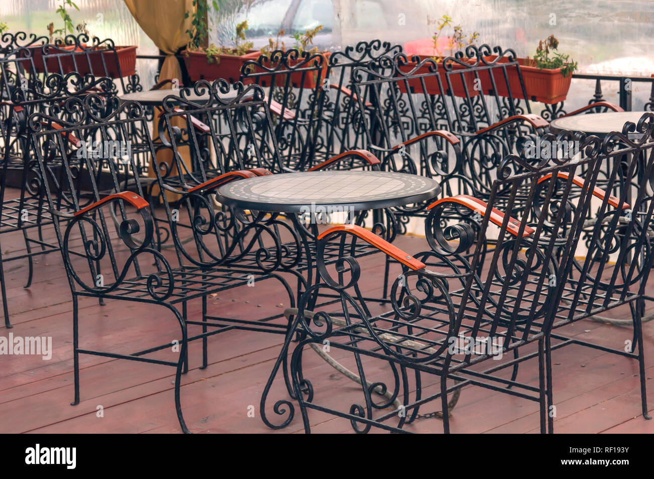 Restaurant iron table and chair blak furniture outdoor terrace seat ...