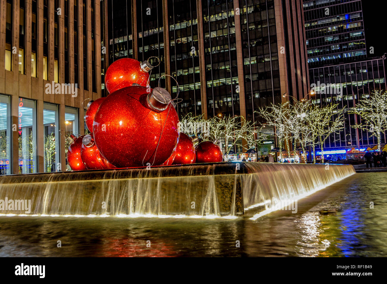 Giant water balls hi-res stock photography and images - Alamy