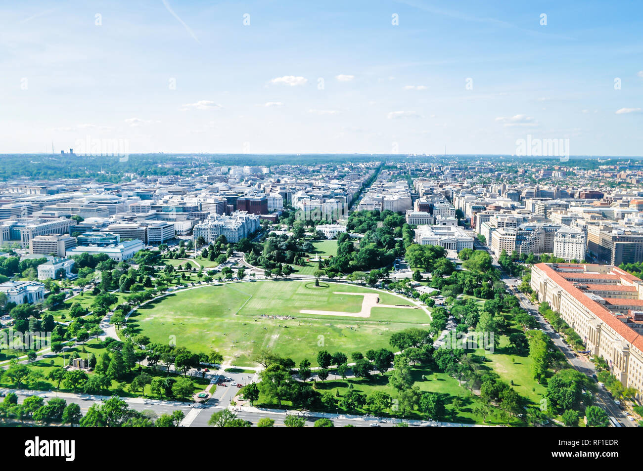 Washington monument aerial view hi-res stock photography and images - Alamy