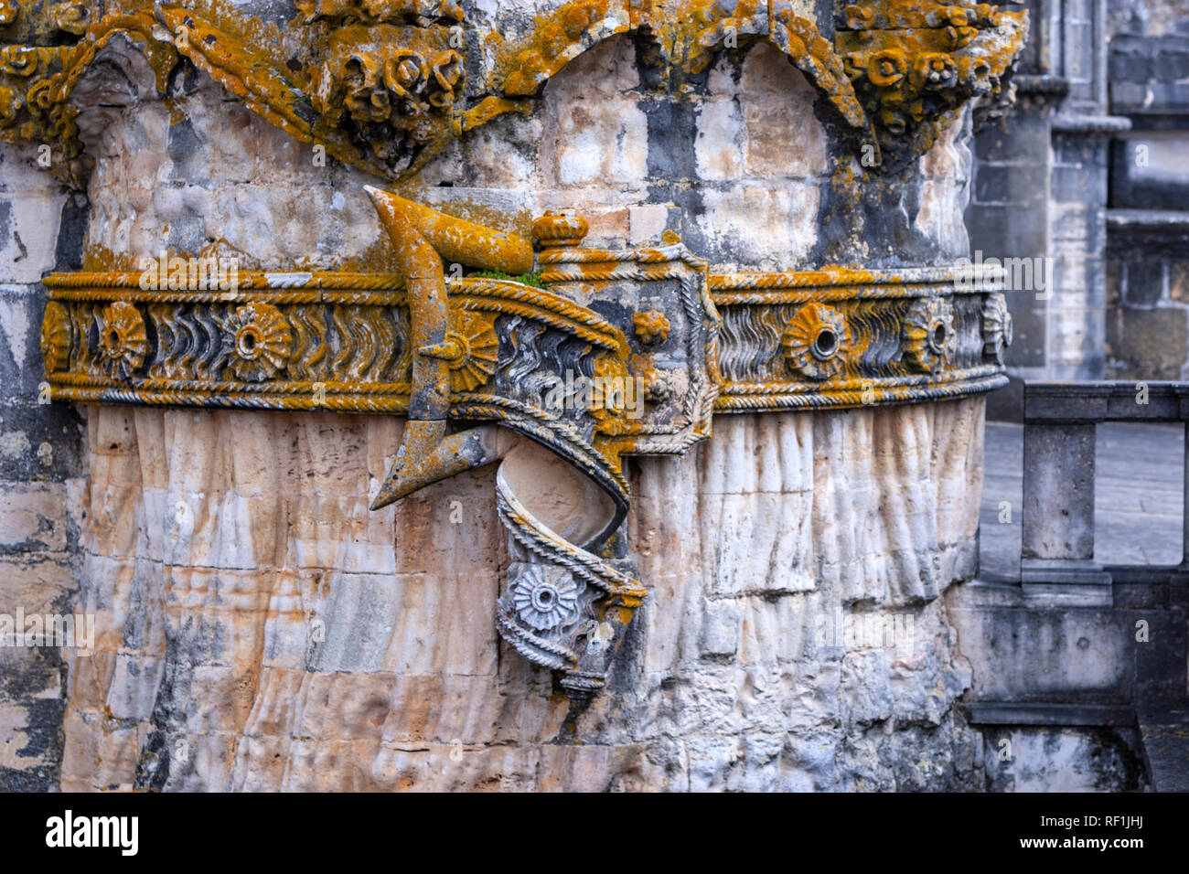 Belt detail in the famous chapter house window, made by Diogo de Arruda ...