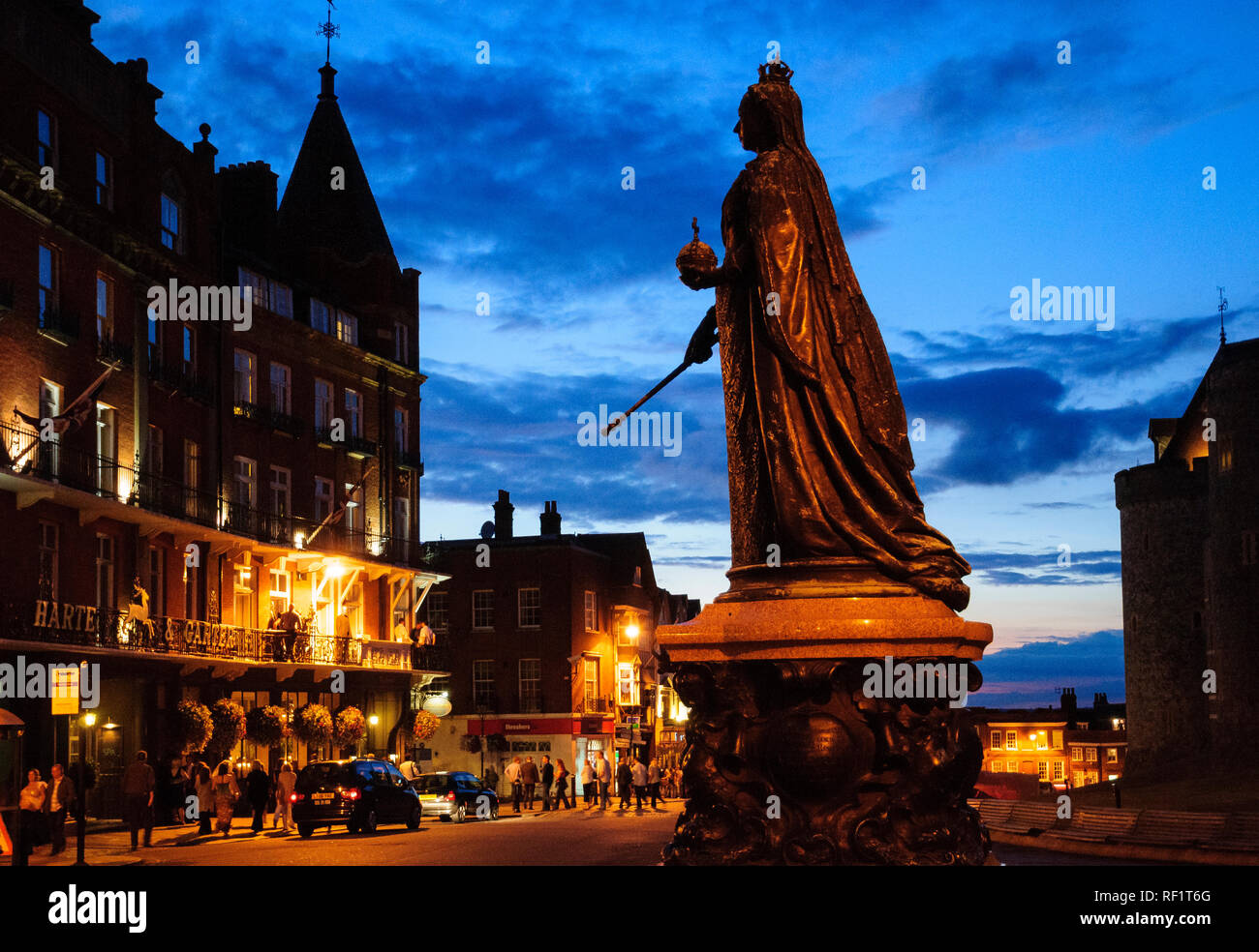 Queen victoria windsor hi-res stock photography and images - Alamy