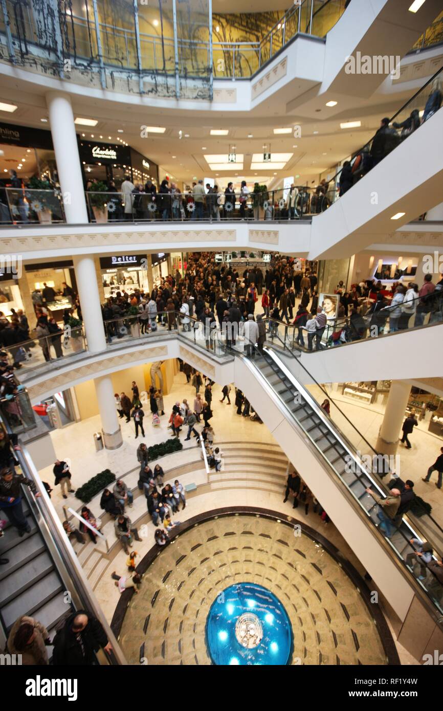 Limbecker Platz Shopping Mall, opened March 2008, Germany's largest ...