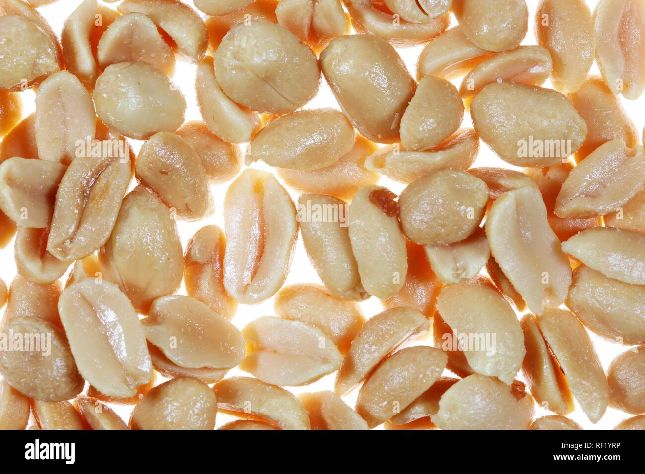Salted peanuts hi-res stock photography and images - Alamy