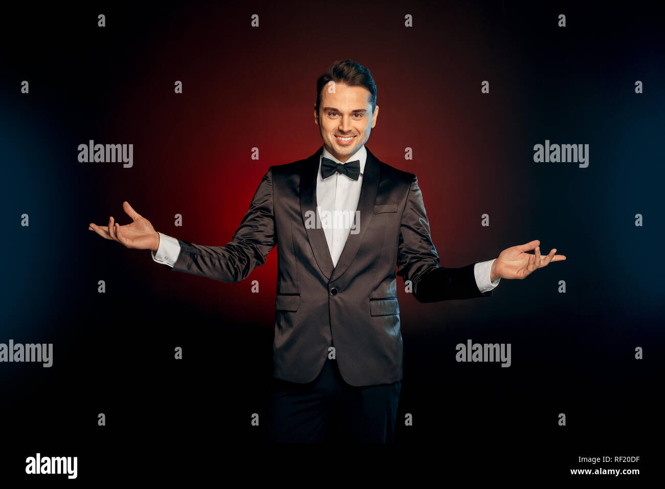 Tv showman hi-res stock photography and images - Alamy
