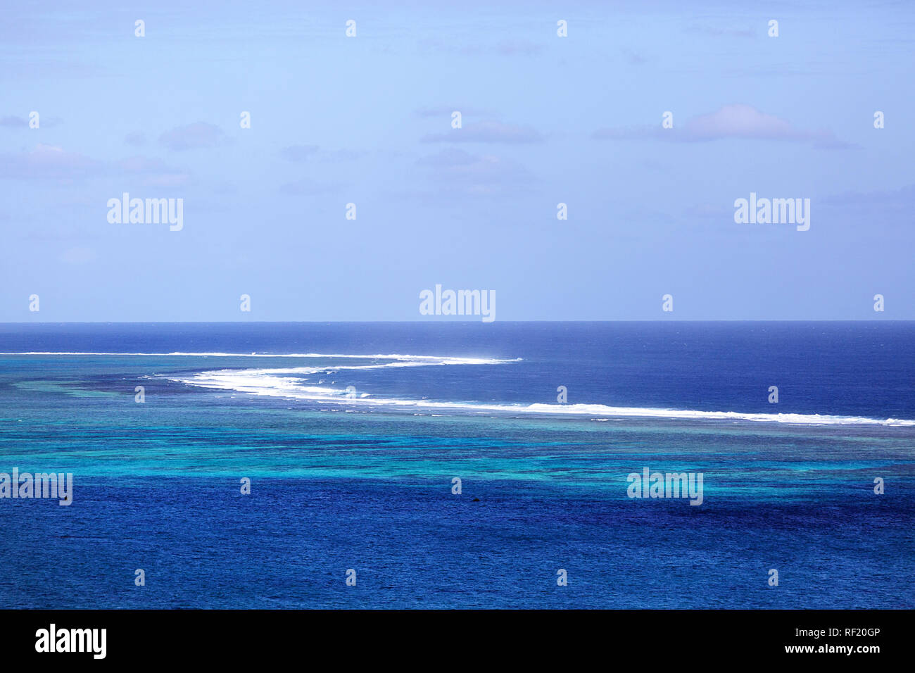 Reef overview hi-res stock photography and images - Alamy