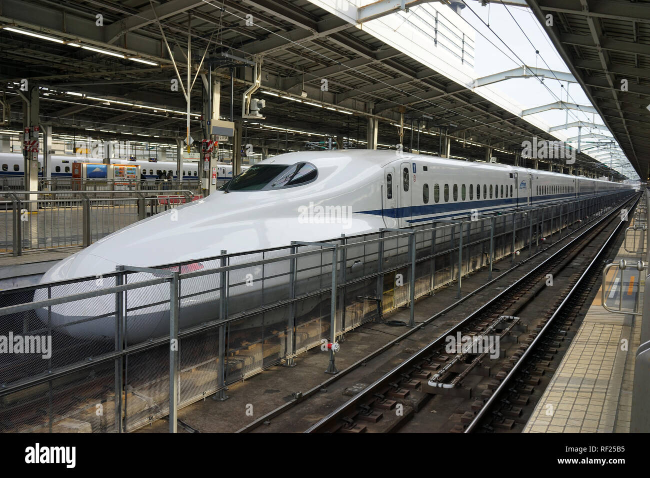 Osaka japan bullet train hi-res stock photography and images - Alamy
