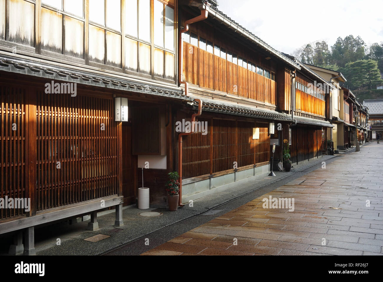 Wooden facades hi-res stock photography and images - Alamy