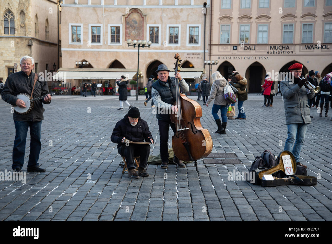 Old jazz band hi-res stock photography and images - Alamy