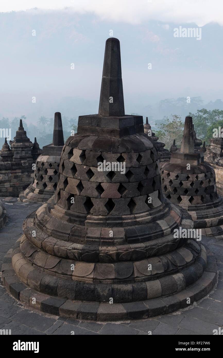 Temple complex Borobudur, Stupas, Borobudur, Yogyakarta, Java ...