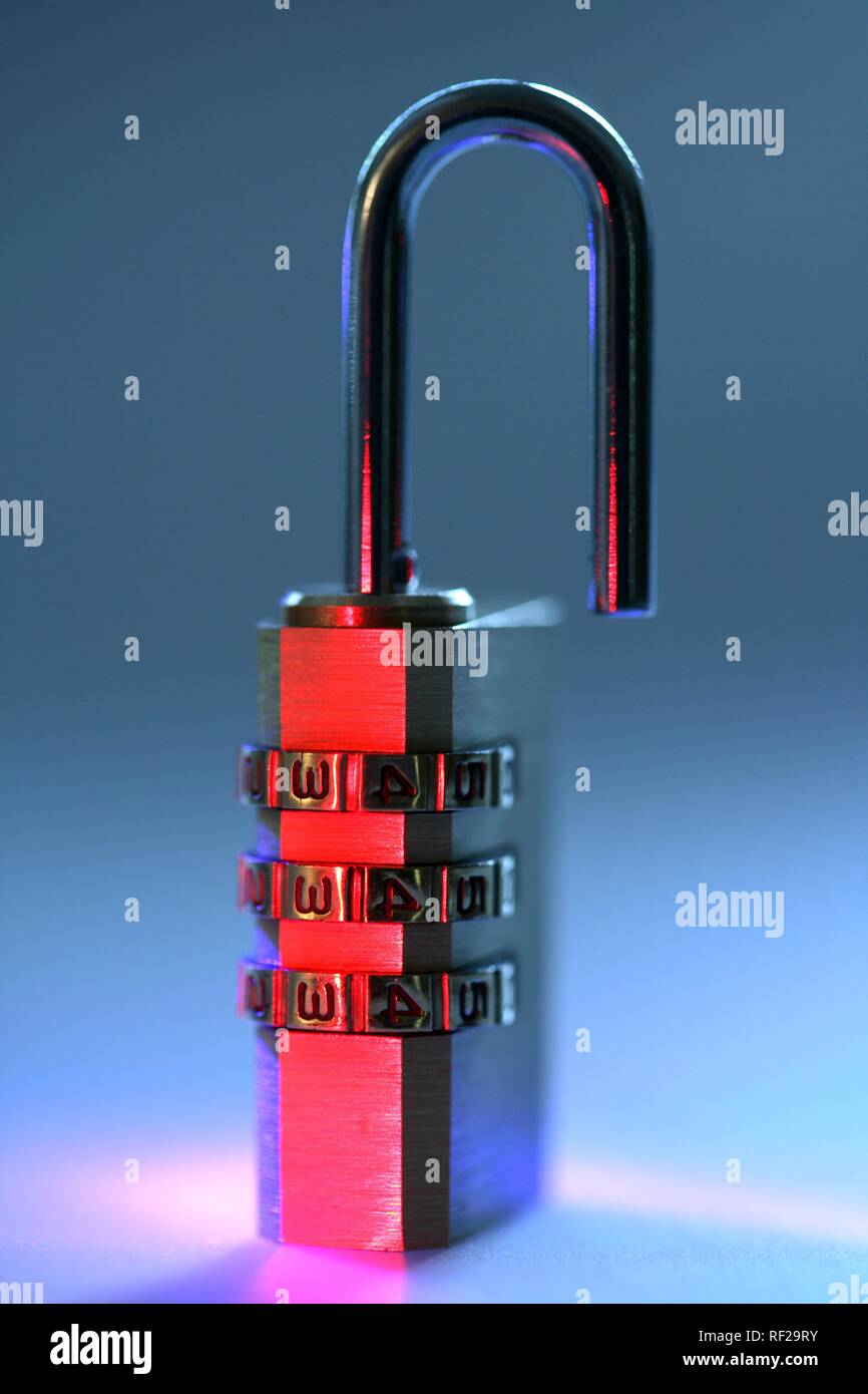 Lock stand hi-res stock photography and images - Alamy