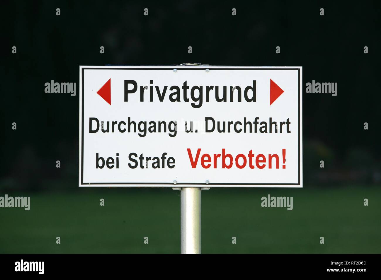 Private no entry sign High Resolution Stock Photography and Images - Alamy