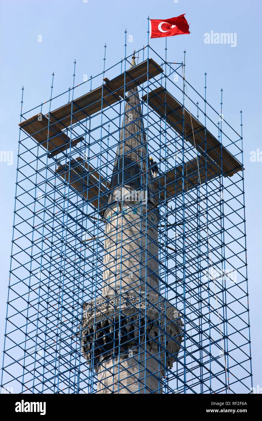 Minaret minarets scaffold scaffolding hi-res stock photography and ...